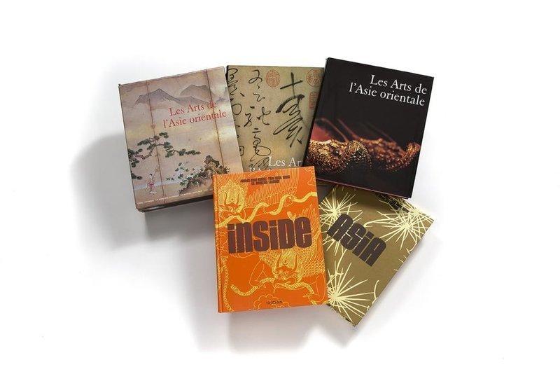 Lot de 2 livres comprenant Inside Asia aux éditions Taschen et Les Arts ...