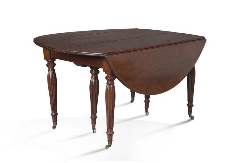 TABLE DE SALON EN ACAJOU (Lot n°185) - ONLINE ONLY : XV-XX - Ventes ...