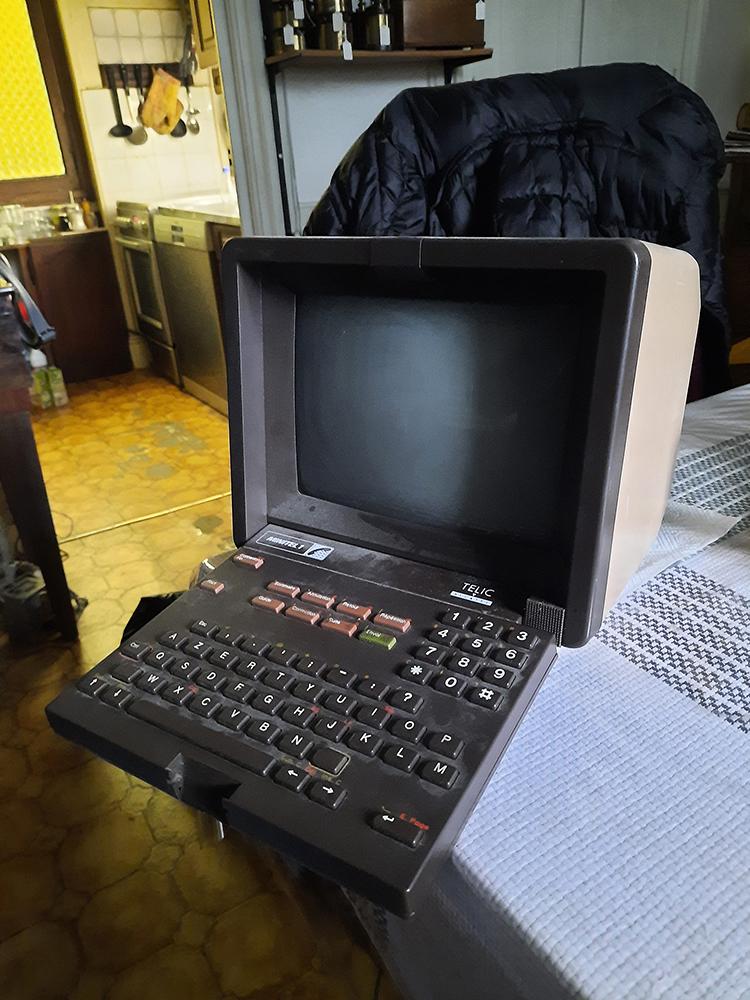 [TELEPHONIE] Un minitel 1 Telic Alcatel (Lot n°469) - COLLECTION MICHEL ...