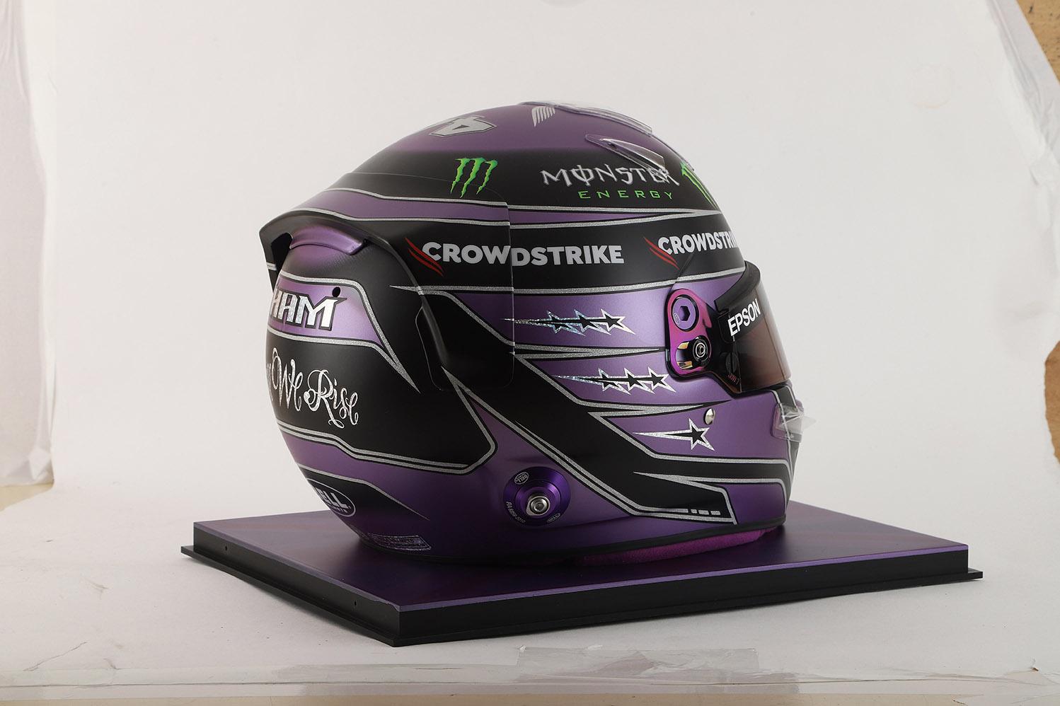 Lewis Hamilton - Mercedes - 2021 (Lot n°71) - F1 HELMETS ONLY - UNE ...