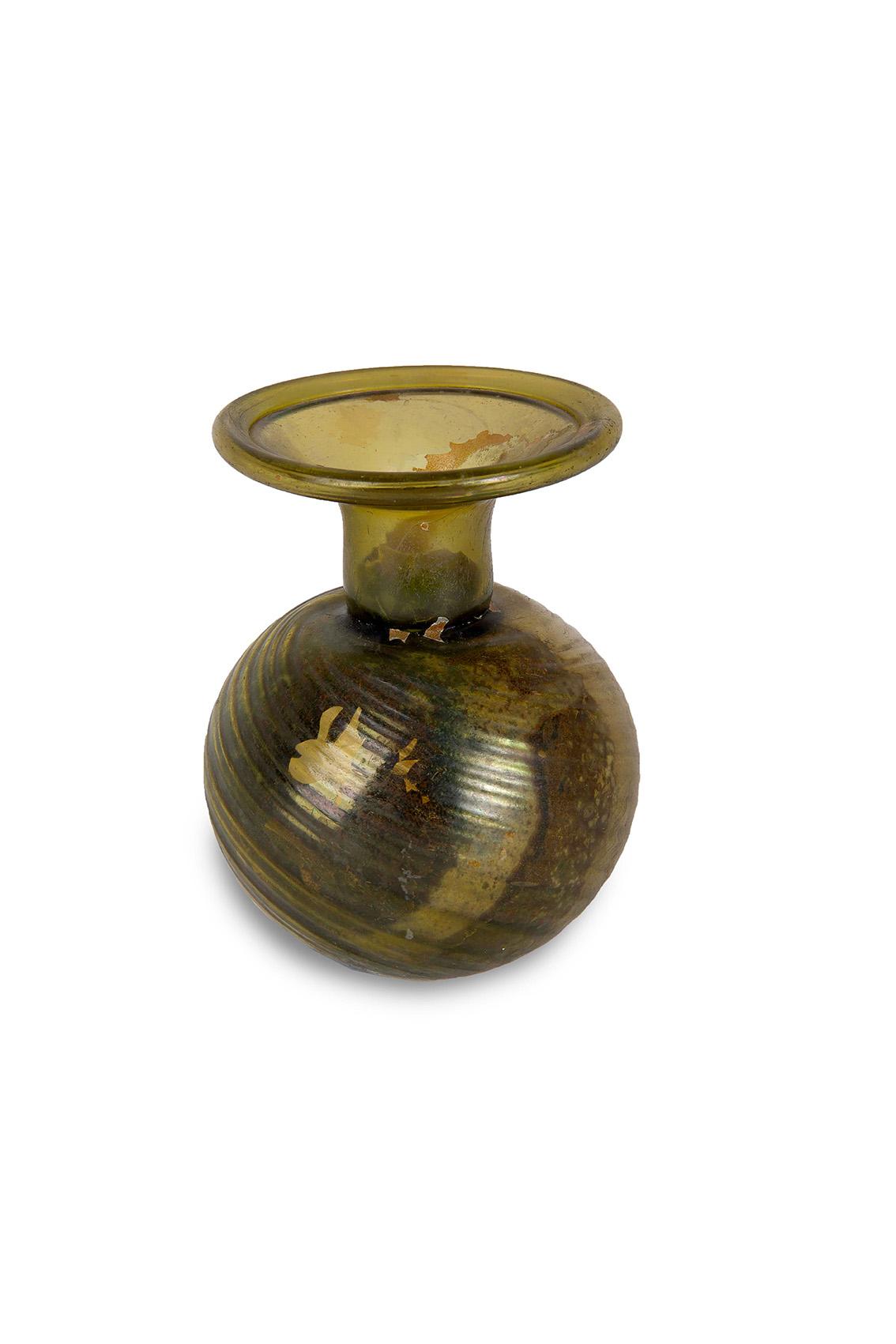 PETITE BOUTEILLE (Lot n°83) - RENDEZ-VOUS CLASSIQUE - Ventes passées ...