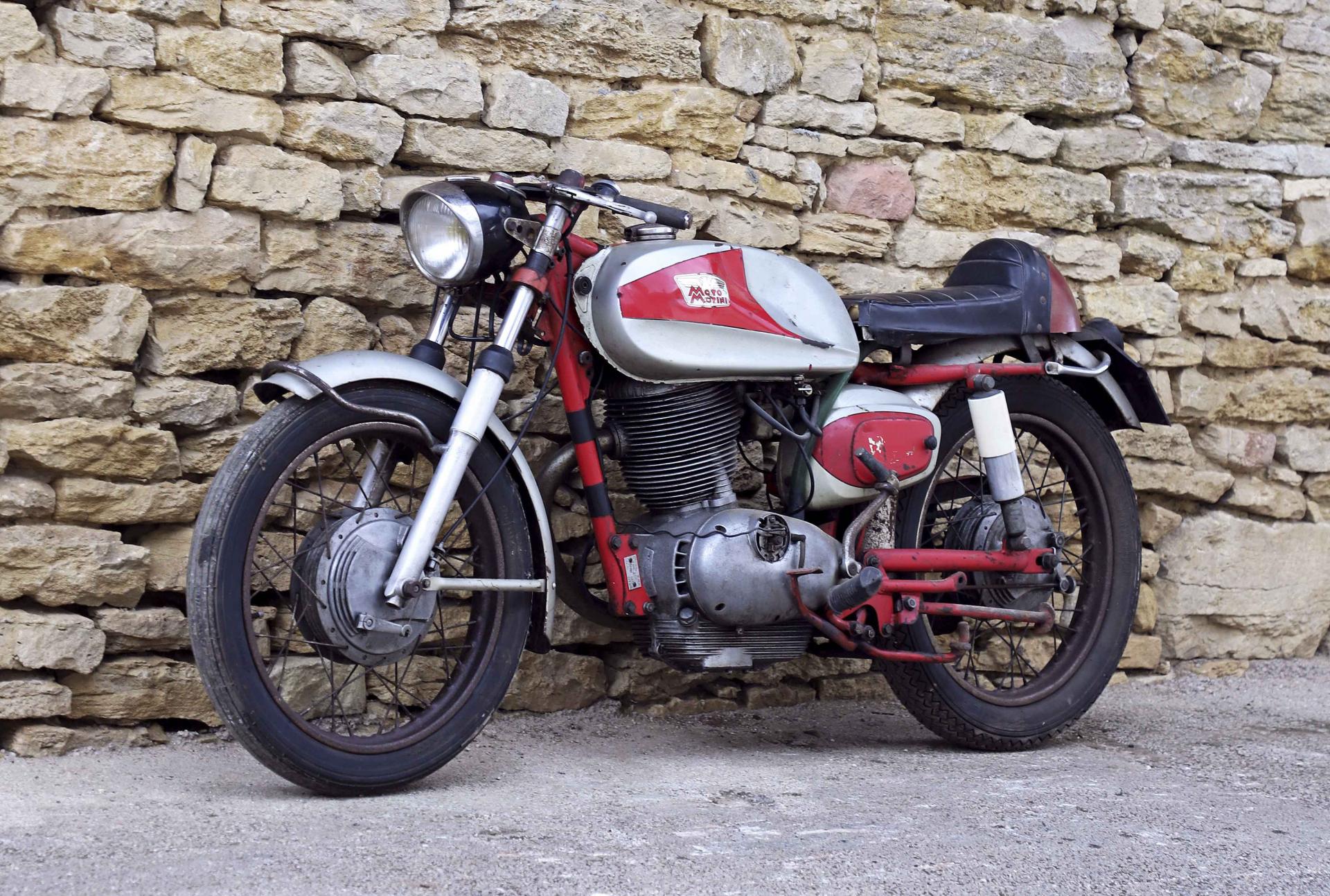 MOTO MORINI SETTEBELLO 250 - C 1968 (Lot n°96) - Motos de collection ...